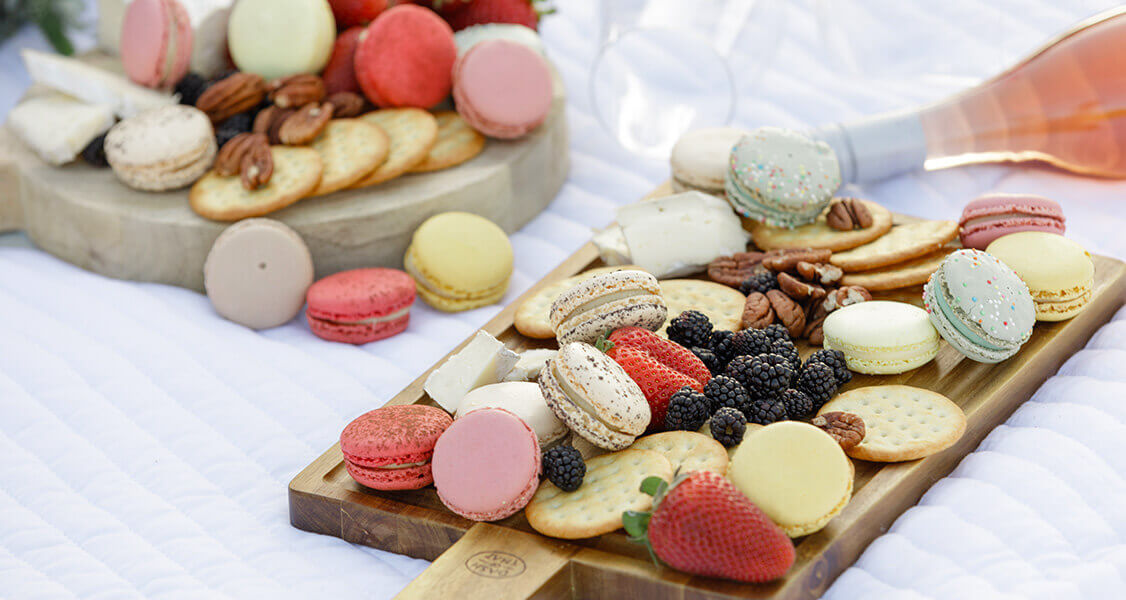 5 Ways to Make the Most of Spring’s Arrival With Macarons | Woops!