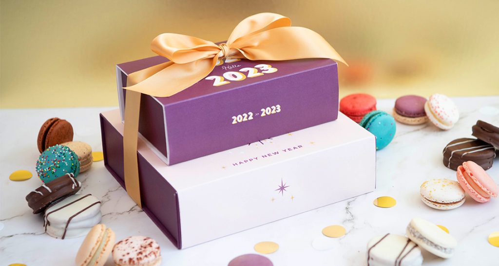 The 5 Best New Year’s Gifts: French Macaron Gift Boxes & More | Woops!