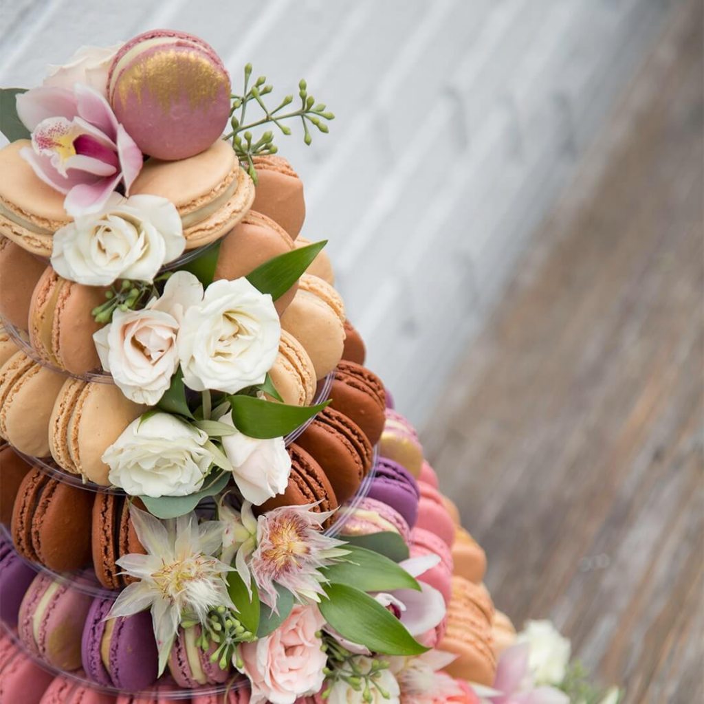 Stunning Wedding French Macaron Pyramid | Products | Woops!