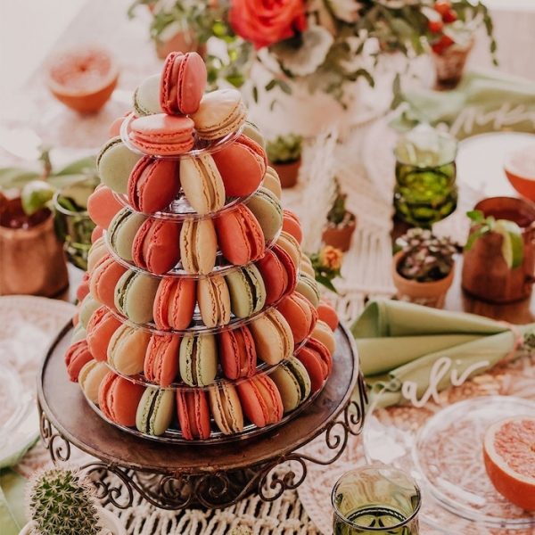 Stunning Wedding French Macaron Pyramid | Products | Woops!