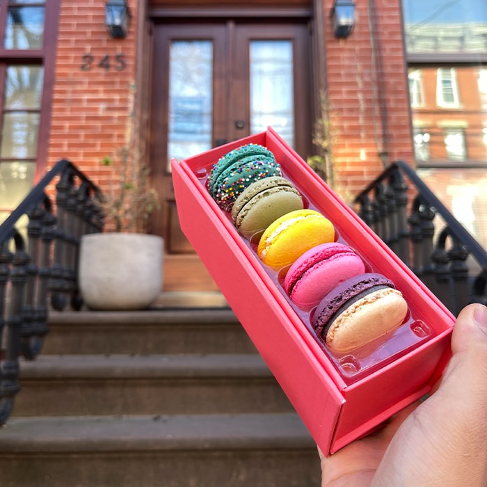 Authentic French Macarons and Argentinian Alfajores | Woops!